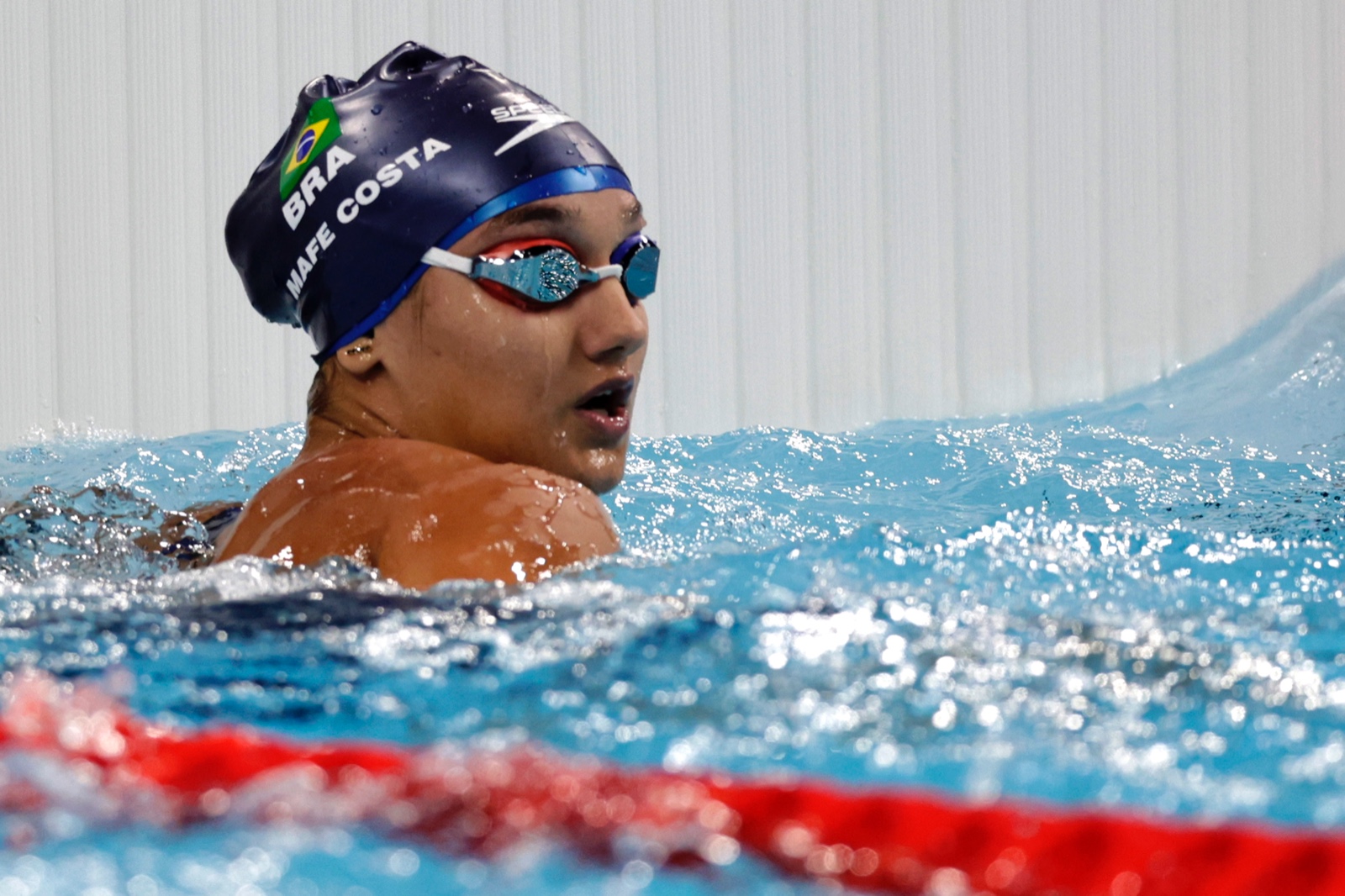 Maria Fernanda Costa termina os 200m livre em 11º lugar – Swimchannel